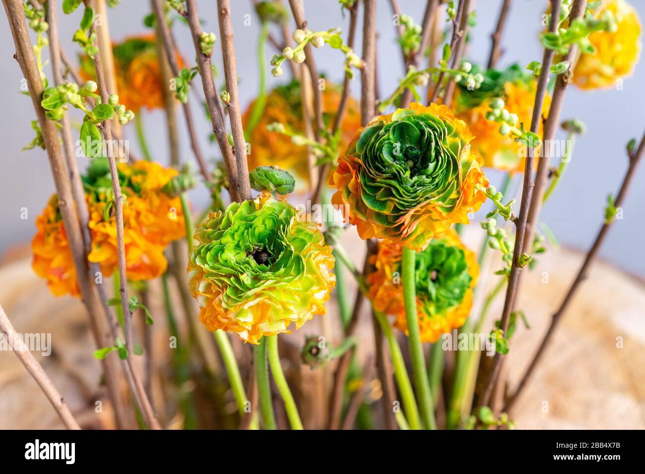 Orange bouquet hi-res stock photography and images - Alamy