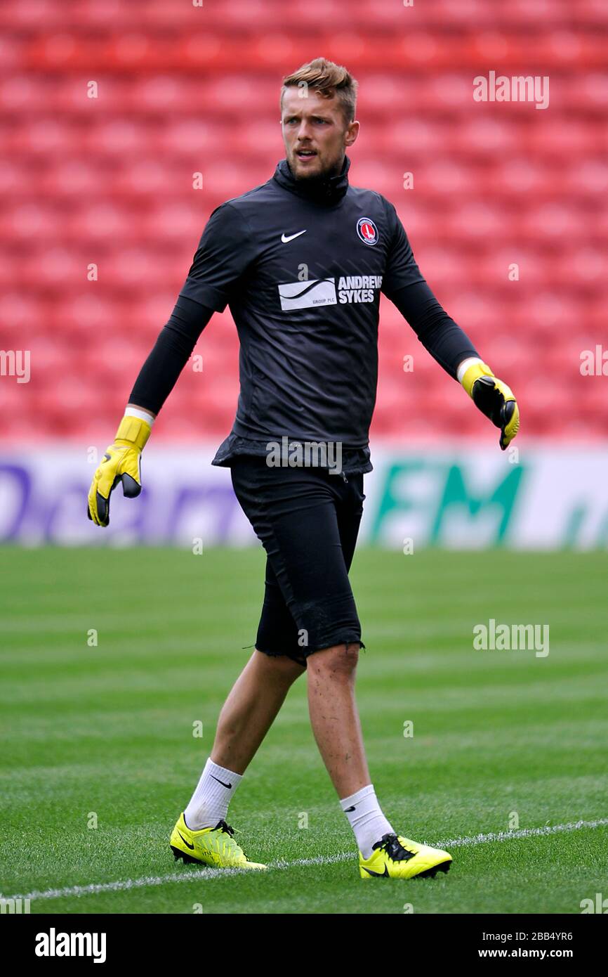 Charlton Athletic goalkeeper Ben Hamer Stock Photo - Alamy