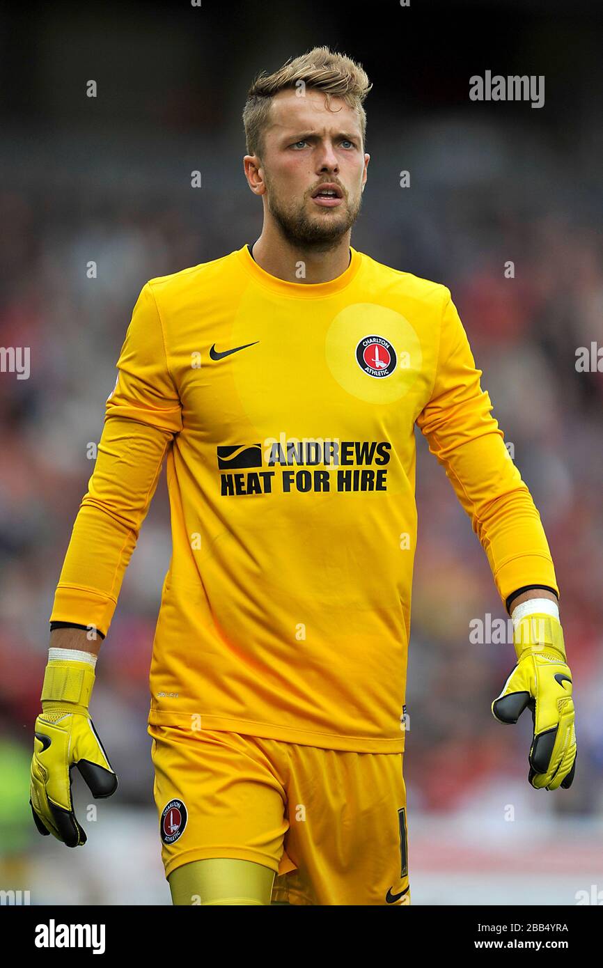 Charlton Athletic goalkeeper Ben Hamer Stock Photo - Alamy