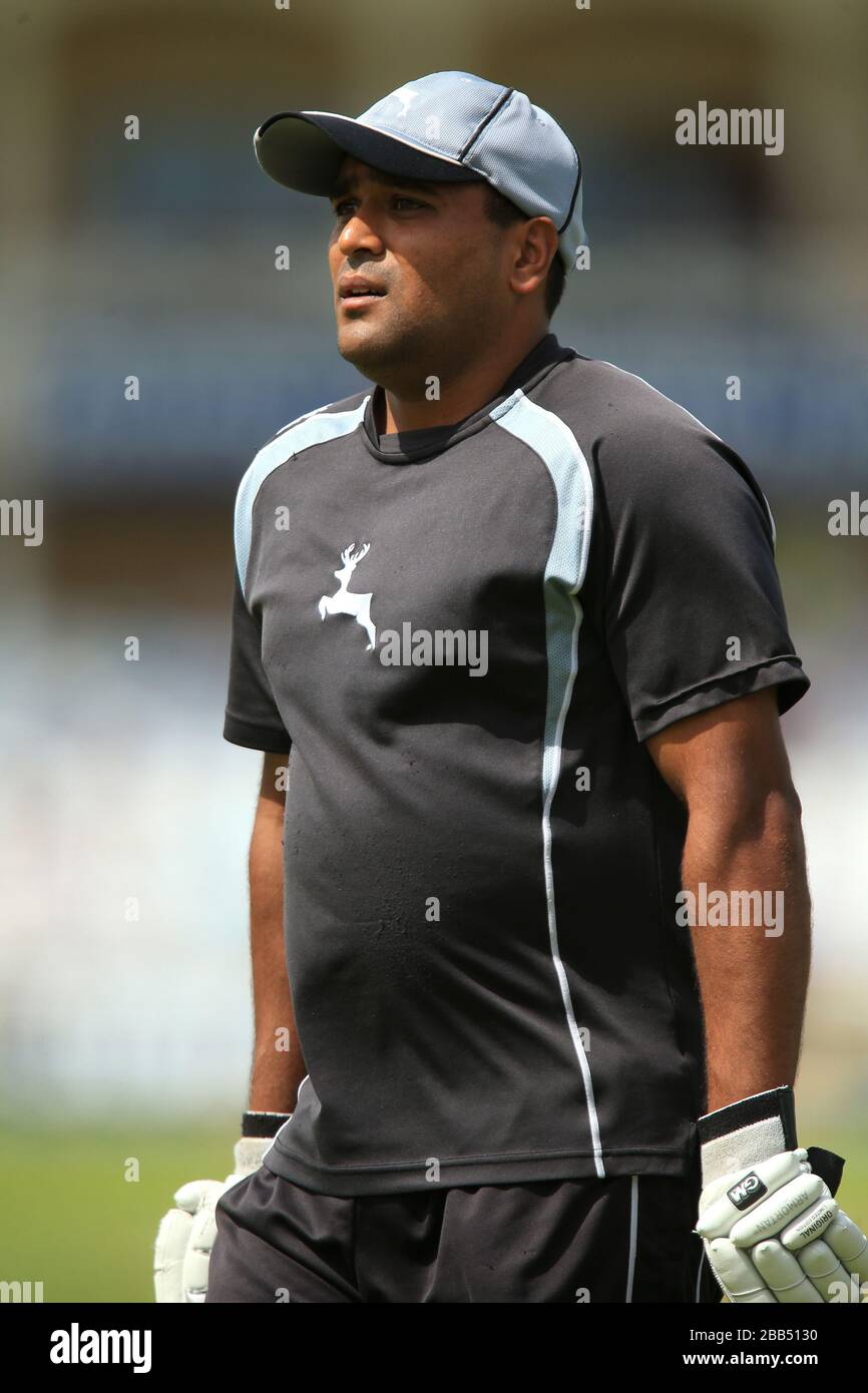 Samit Patel, Notts Outlaws Stock Photo - Alamy