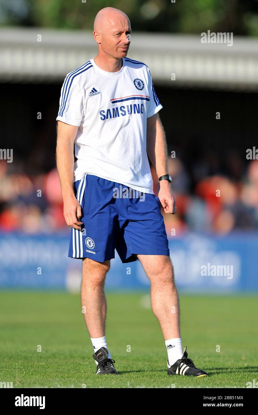 Steve Hughes, Chelsea physiotherapist Stock Photo - Alamy