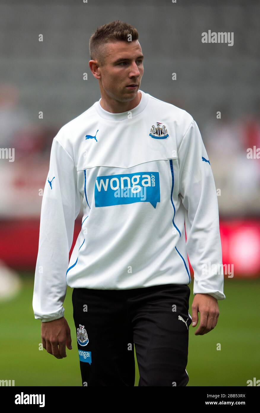 Paul dummett of newcastle united hi-res stock photography and images ...