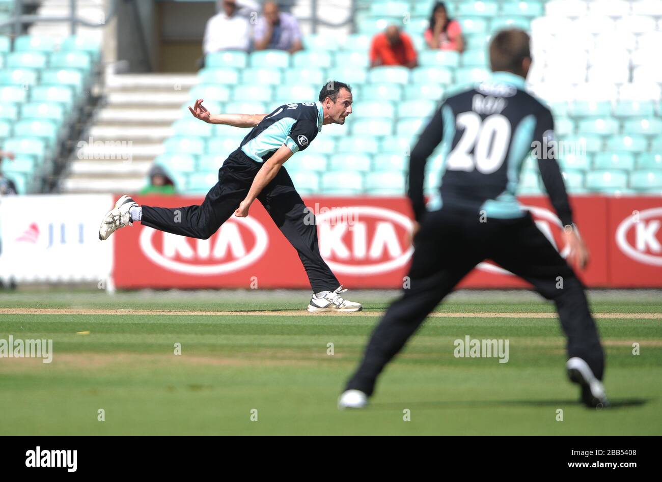 Surrey's Tim Linley in action Stock Photo - Alamy