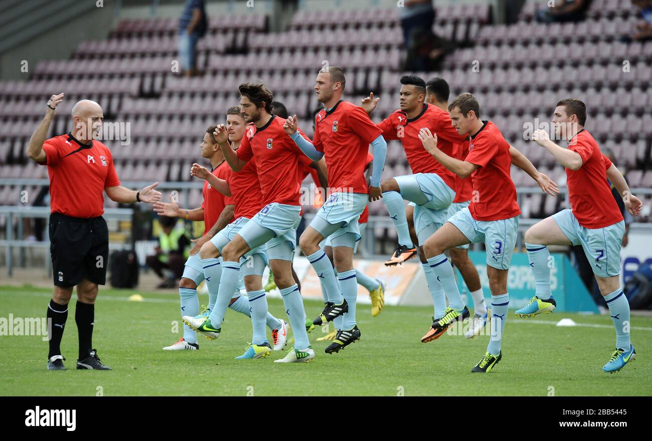 Coventry city players during training hi-res stock photography and ...