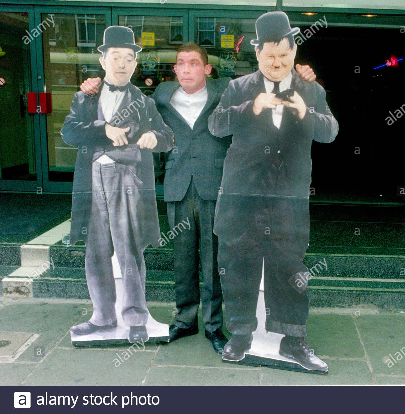 Oliver Hardy Stan Laurel Laurel High Resolution Stock Photography and ...