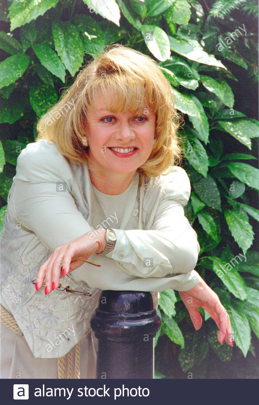 Elaine Paige Evita High Resolution Stock Photography and Images - Alamy