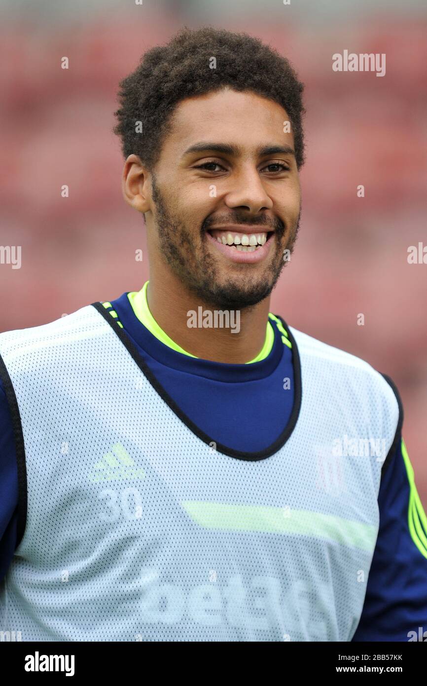 Ryan shotton stoke hi-res stock photography and images - Alamy