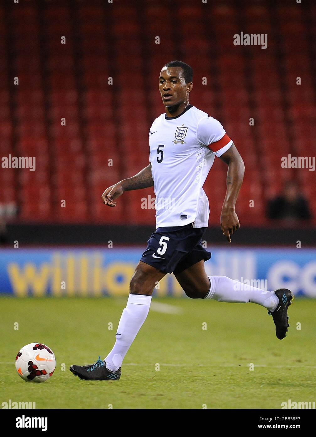 Andre Wisdom, England Under 21 Stock Photo - Alamy