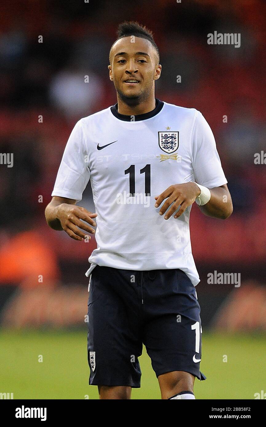 Nathan Redmond, England Under 21 Stock Photo - Alamy