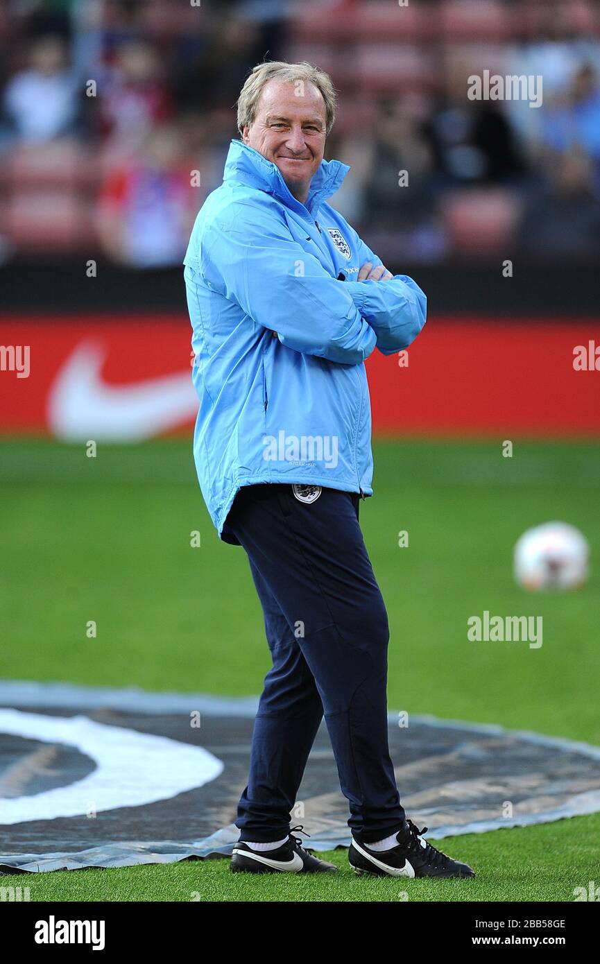 Ray lewington hi-res stock photography and images - Alamy