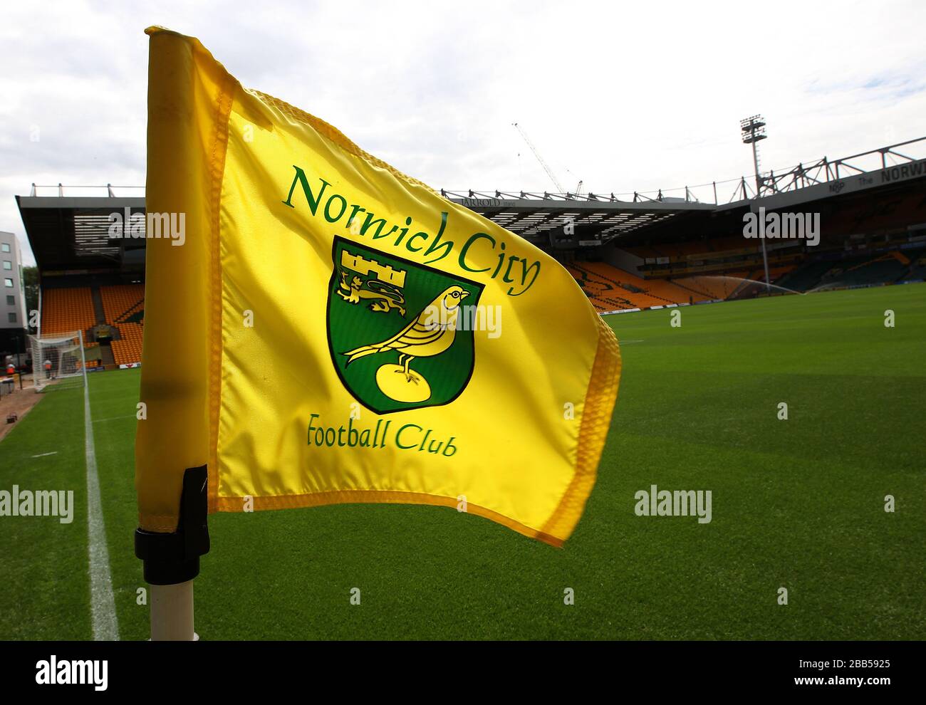 Norwich flag hi-res stock photography and images - Alamy