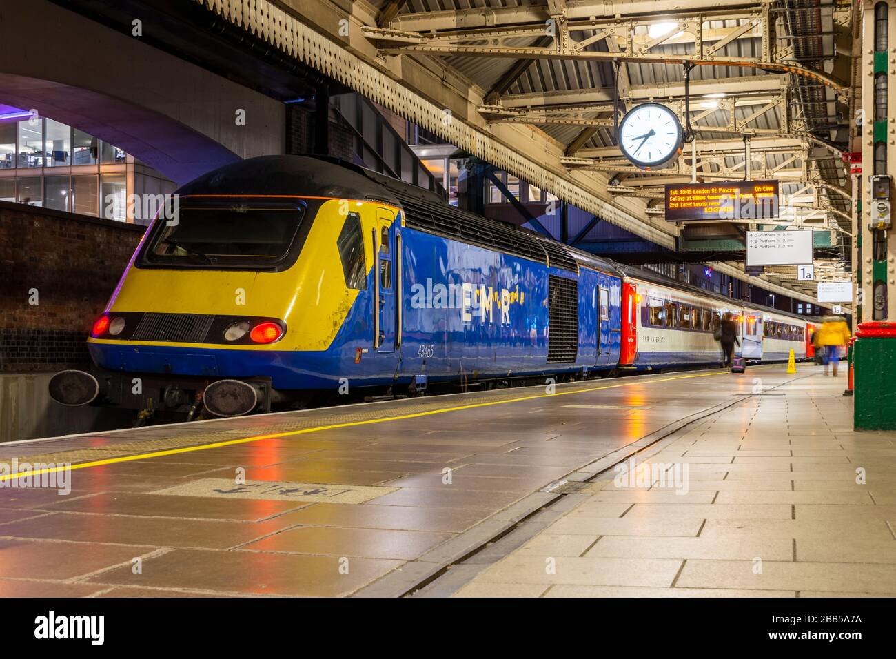 Night scene of an East Midlands Railway Class 43 HST at Nottingham ...