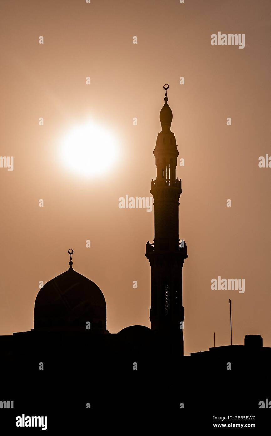 Minarett silhouette hi-res stock photography and images - Alamy