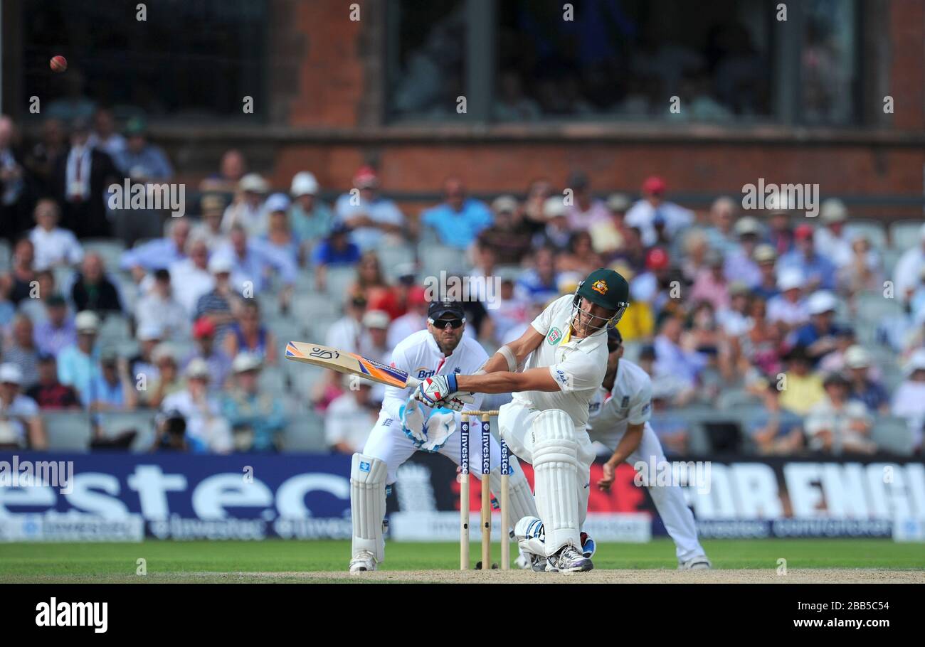 Australia's Mitchell Starc batting Stock Photo - Alamy