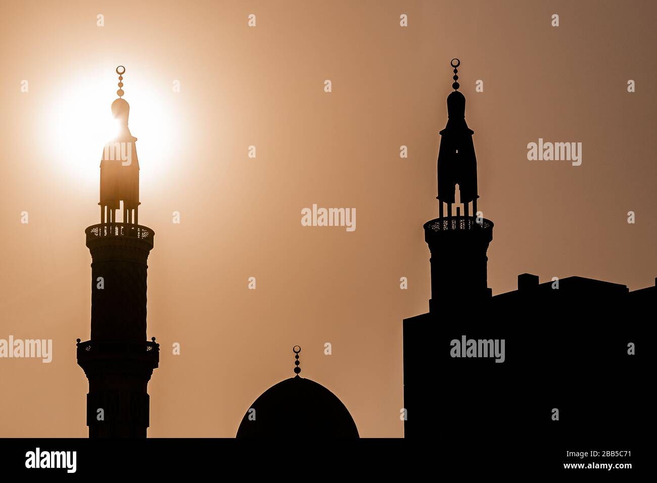 Minarett silhouette hi-res stock photography and images - Alamy