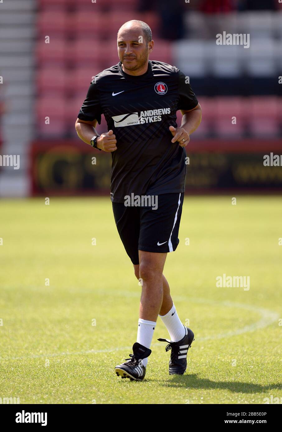 Charlton Athletic's first team coach Damian Matthew Stock Photo - Alamy