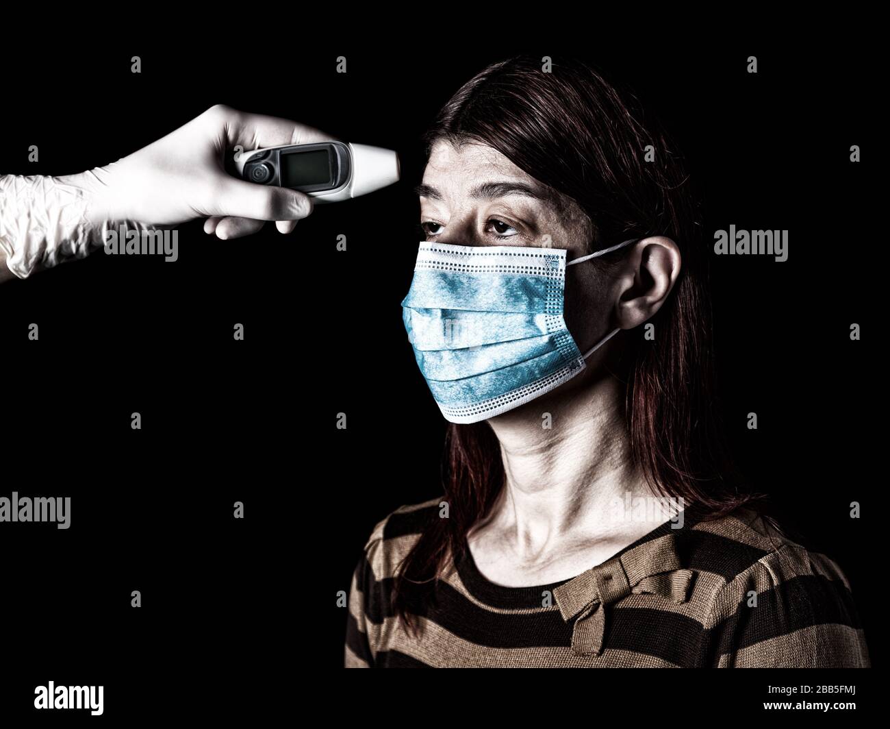 Digital thermometer hi-res stock photography and images - Alamy