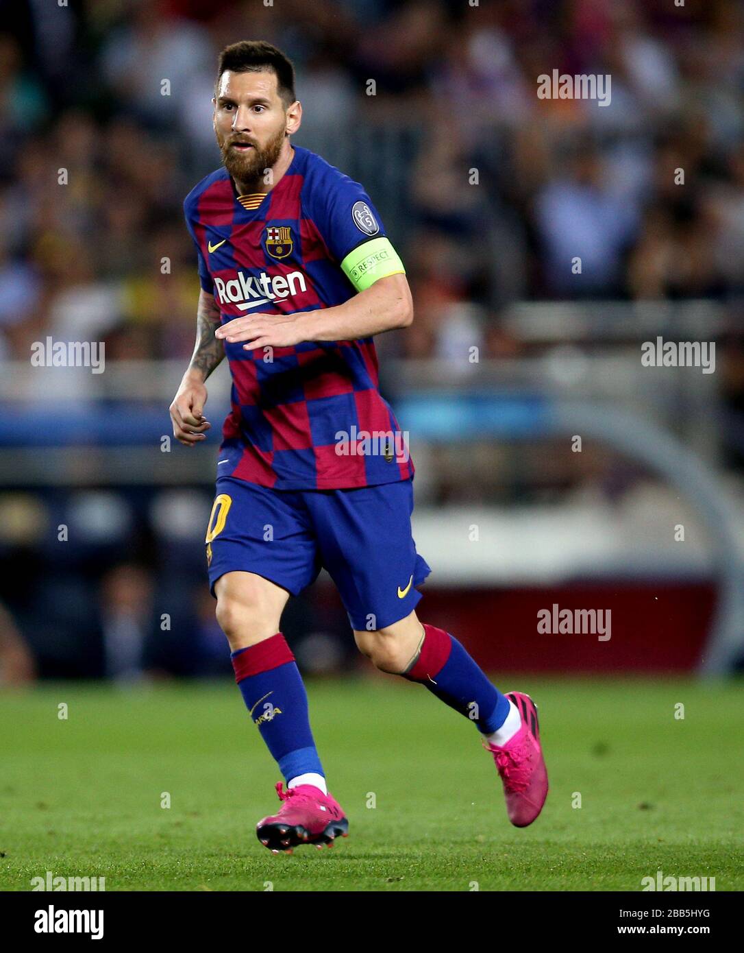 Barcelona's Lionel Messi in action Stock Photo - Alamy