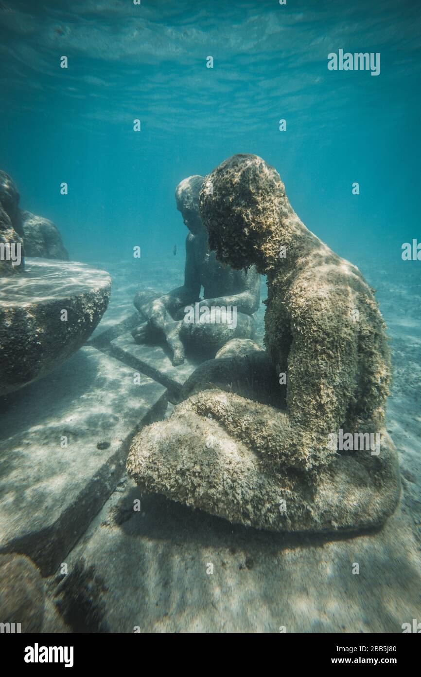 Cancun underwater museum hi-res stock photography and images - Alamy