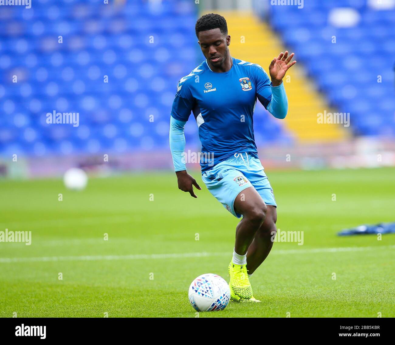 Coventry City's Brandon Mason Stock Photo - Alamy