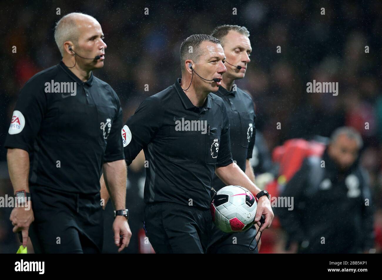 Referee Kevin Friend and his assistants Stock Photo - Alamy