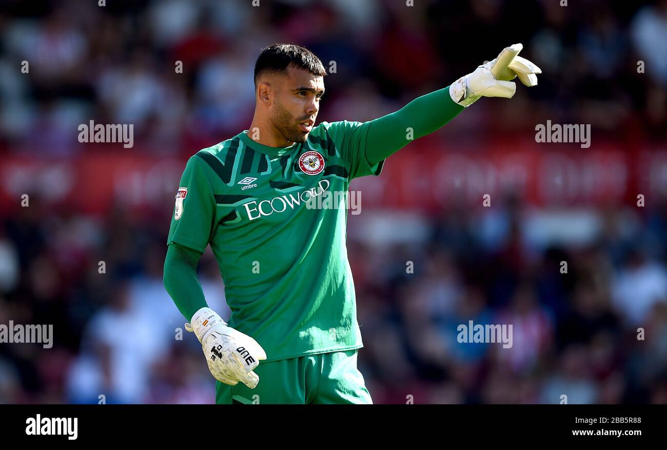 Brentford goalkeeper David Raya Martin Stock Photo - Alamy