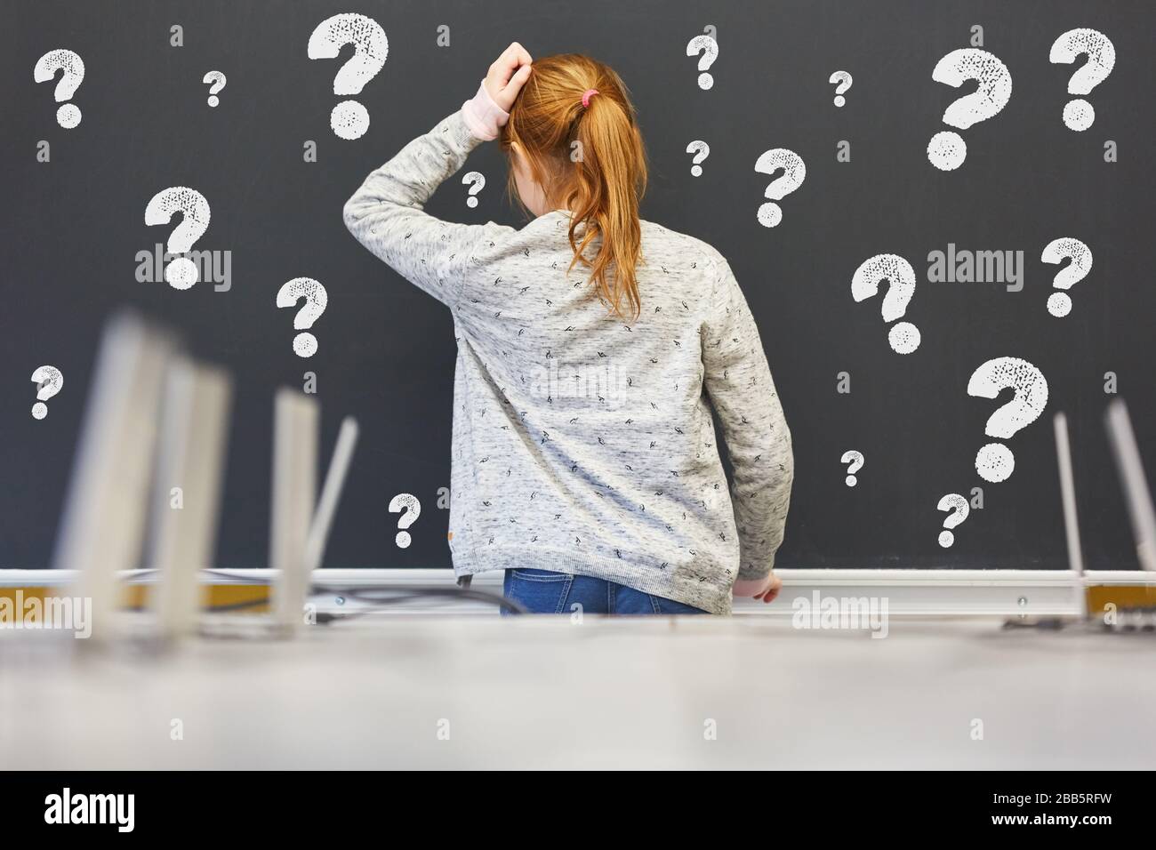 Child question mark hi-res stock photography and images - Alamy