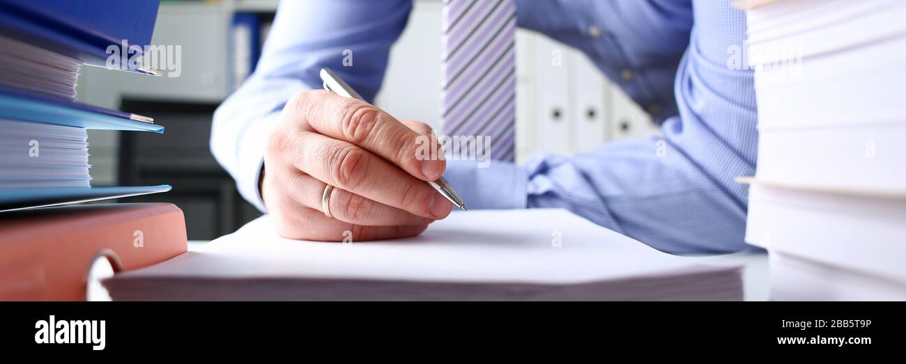 Stylish suit and presentable look Stock Photo - Alamy