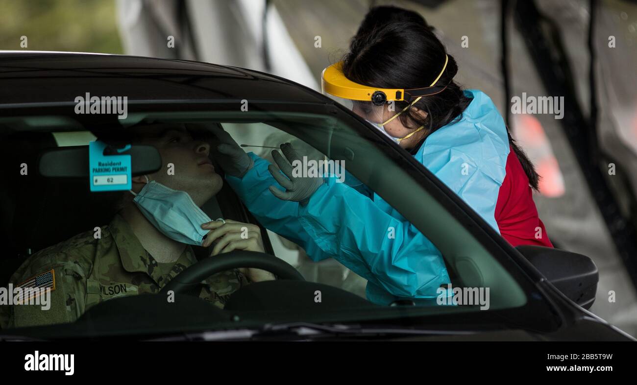 U.S. Army medical staff from the 62nd Medical Brigade, conduct enhanced ...