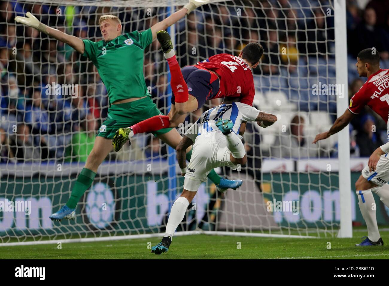 Middlesbrough's Daniel Ayala heads at goal Stock Photo - Alamy