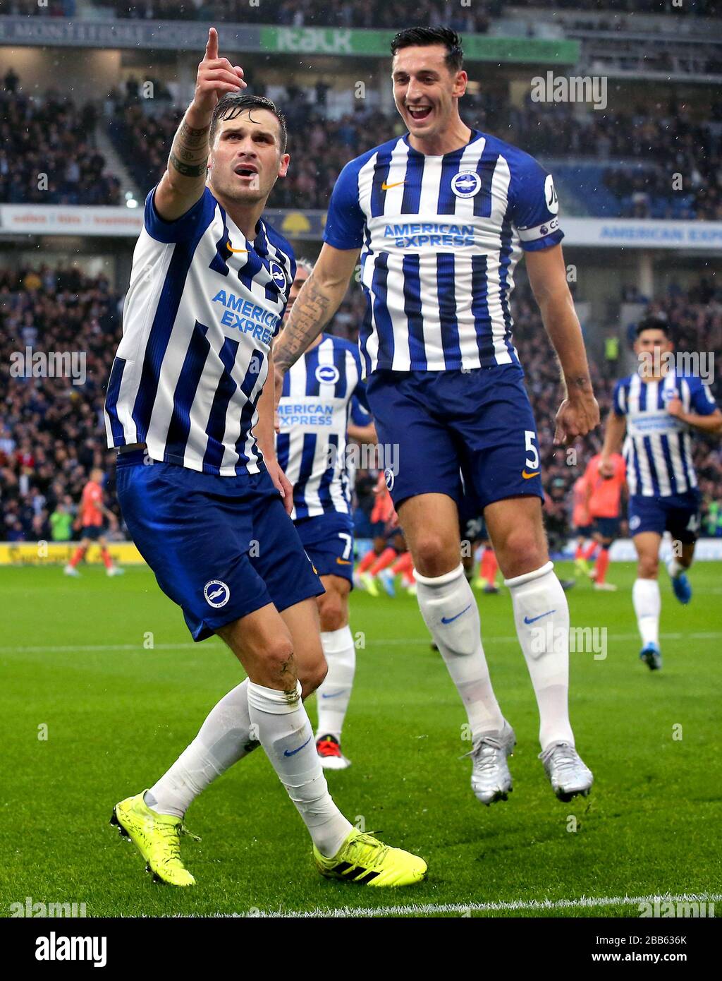 Team mate lewis dunk hi-res stock photography and images - Alamy