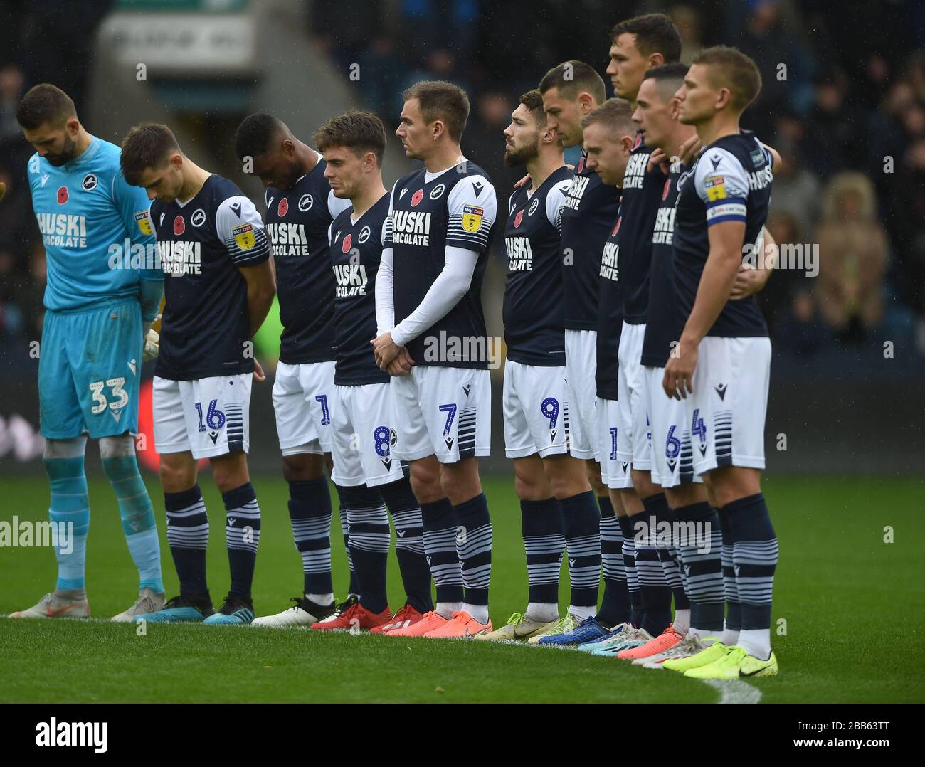 Minutes silence millwall hi-res stock photography and images - Alamy