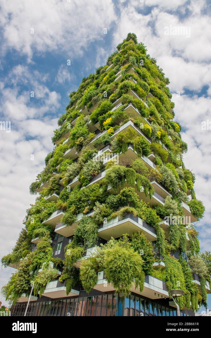 Milan garden hi-res stock photography and images - Alamy