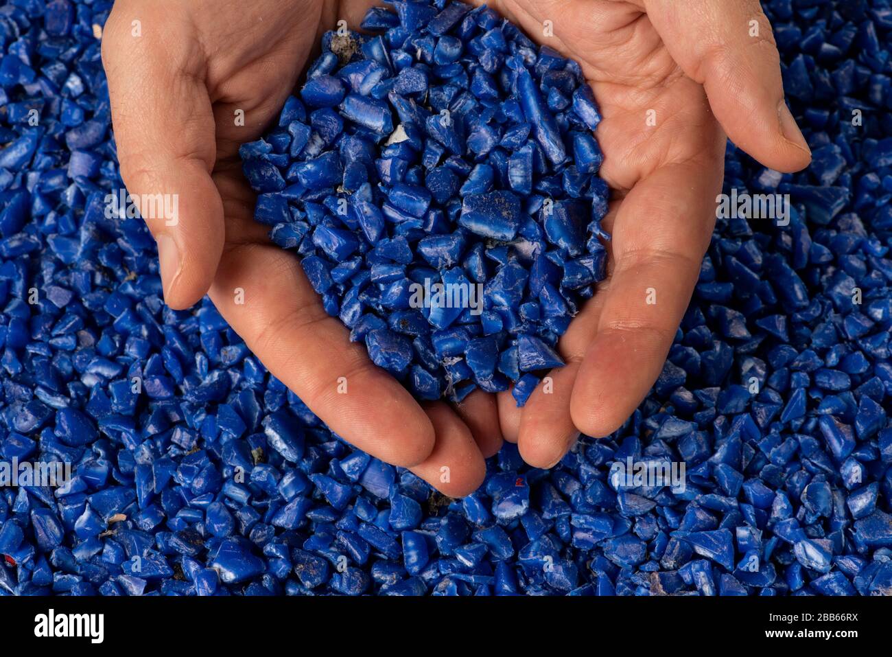 Plastic recycling in factory hi-res stock photography and images - Alamy
