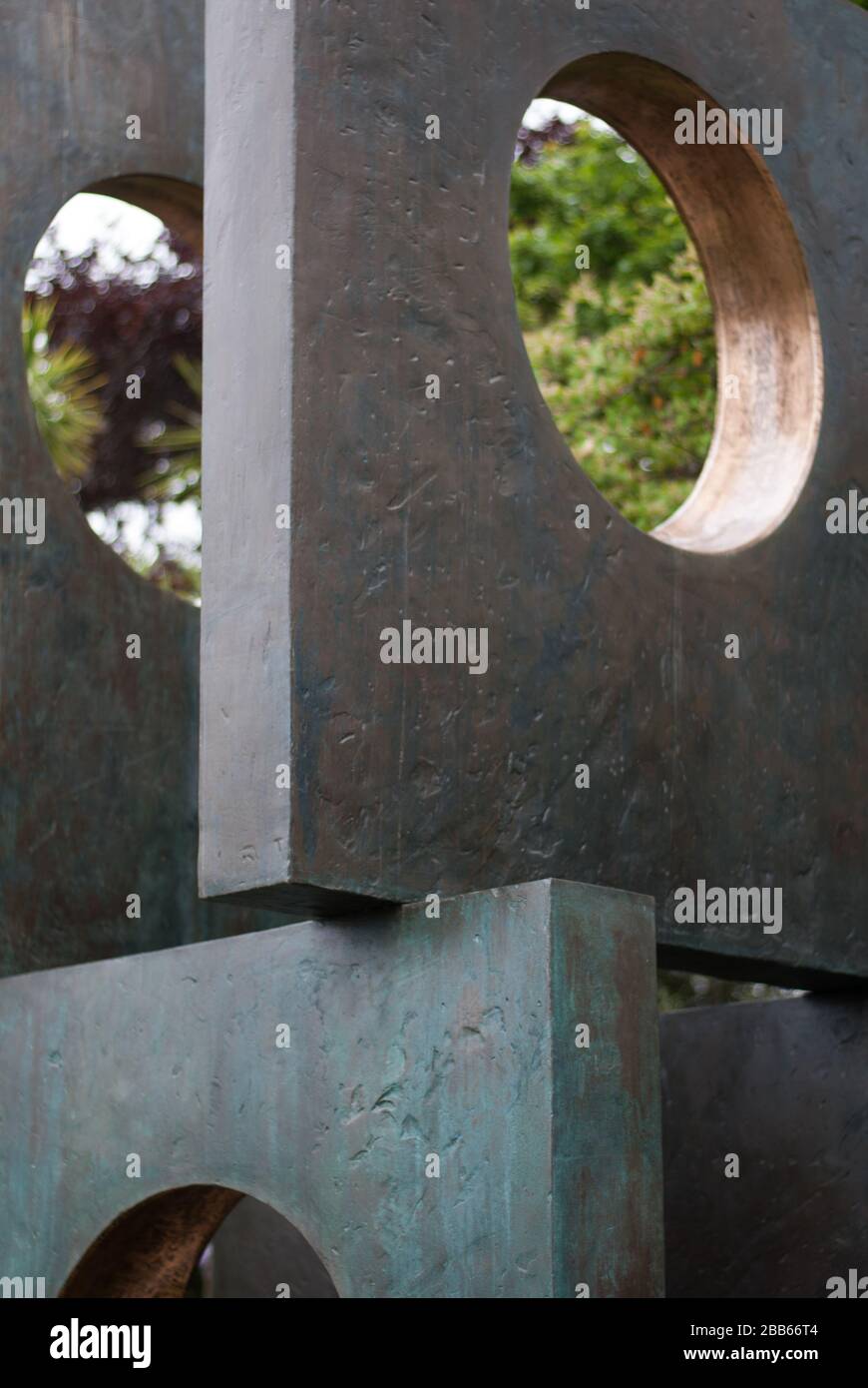Four-Square (Walk Through) 1966 Bronze Sculpture at Barbara Hepworth ...