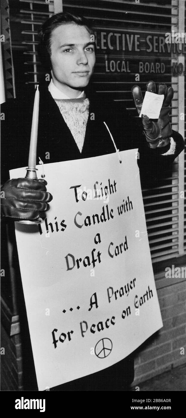 Draft card burn hi-res stock photography and images - Alamy