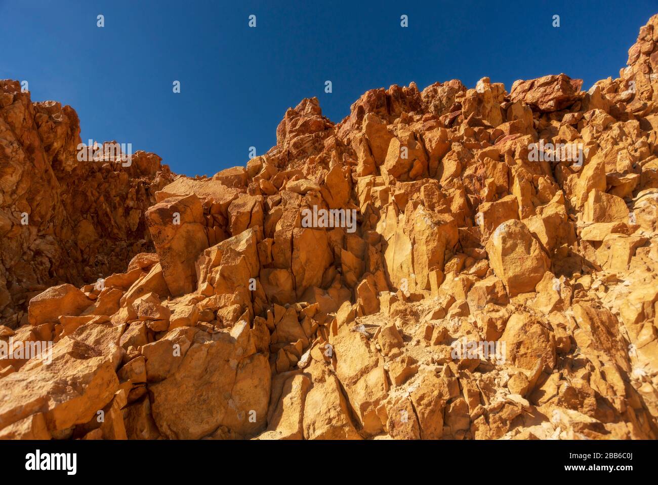 Rough sky hi-res stock photography and images - Alamy