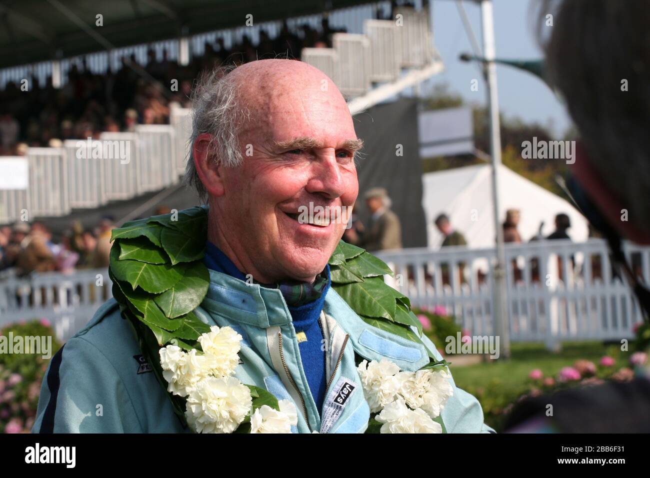 2009 GOODWOOD Revival - Racing legend Richard Attwood enjoys another ...