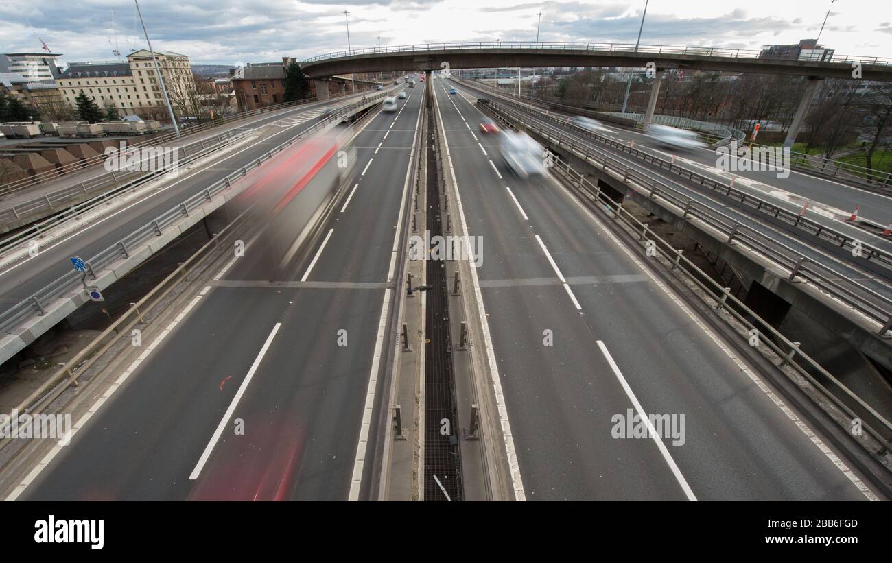 Vehicles on urban road hi-res stock photography and images - Alamy