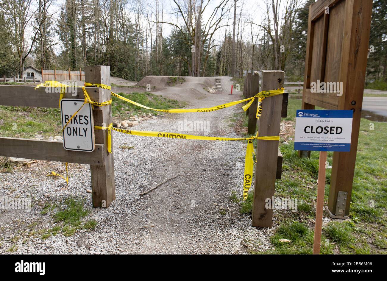 Bellingham, Washington USA - March 29, 2020: Bike Track Closed Sign Due ...