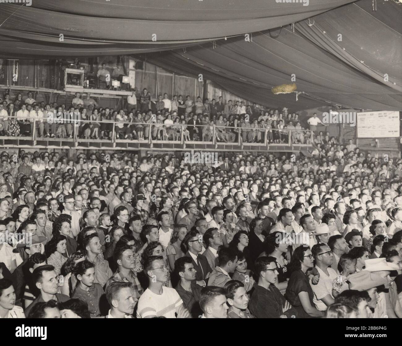 1950s Libraries High Resolution Stock Photography and Images - Alamy