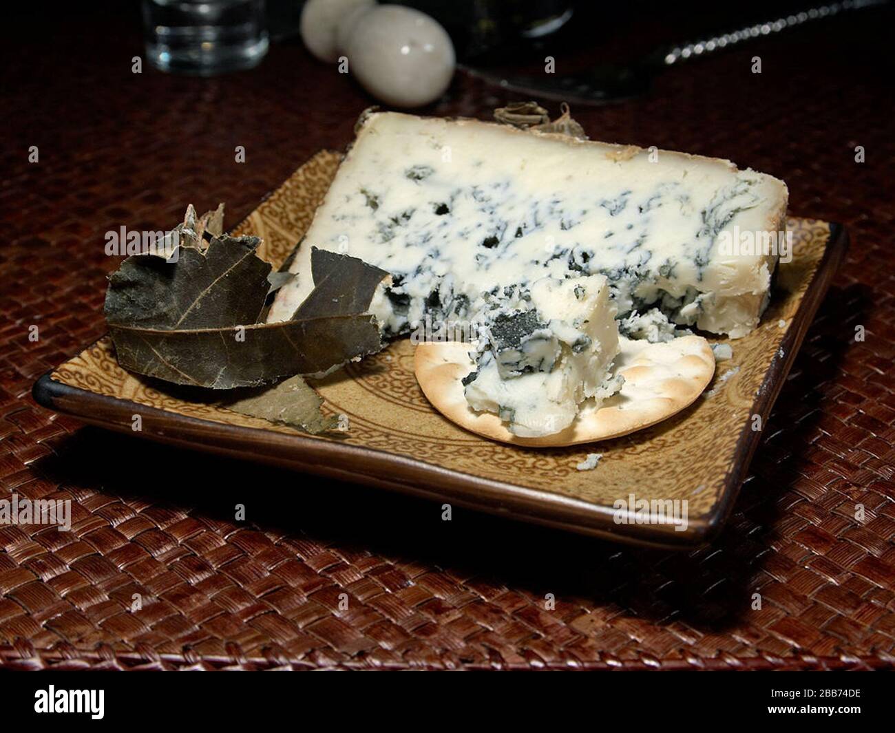 Queso cabrales cheese hi-res stock photography and images - Alamy
