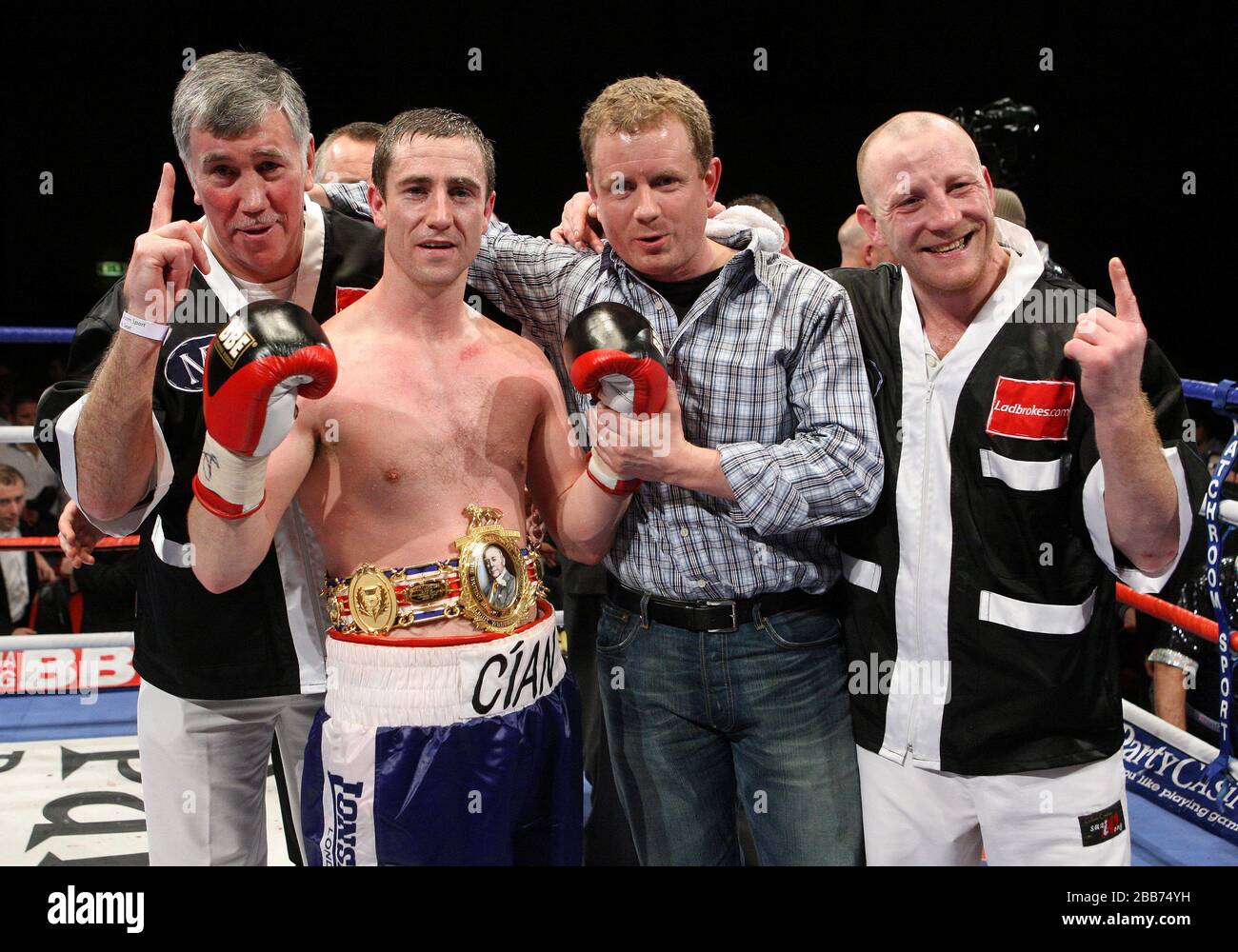 Colin Lynes (Hornchurch, black shorts) is defeated by Paul McCloskey ...