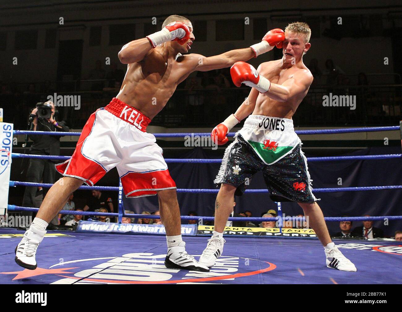Kell brook fight hi-res stock photography and images - Alamy