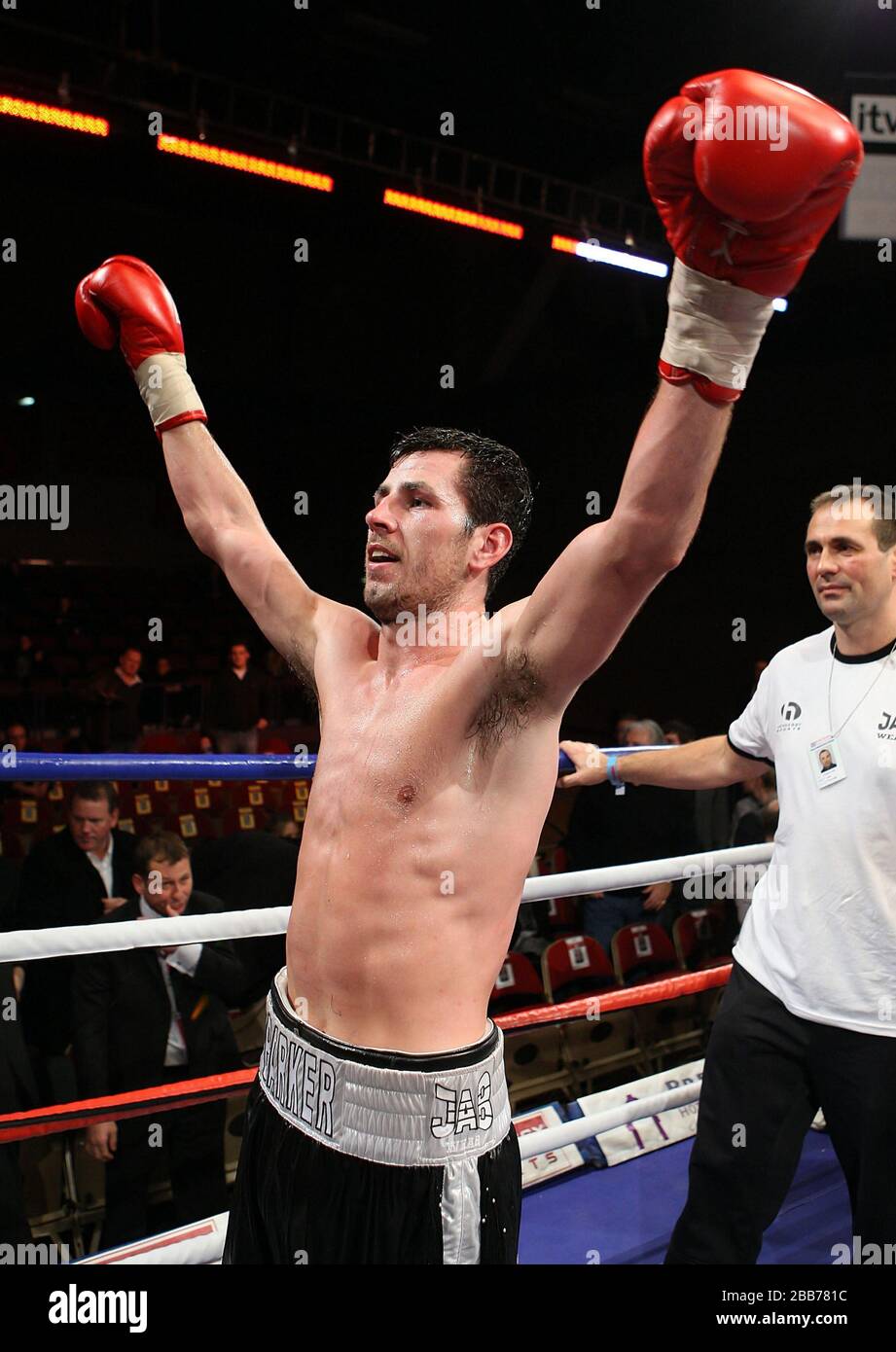 Jason mckay hi-res stock photography and images - Alamy