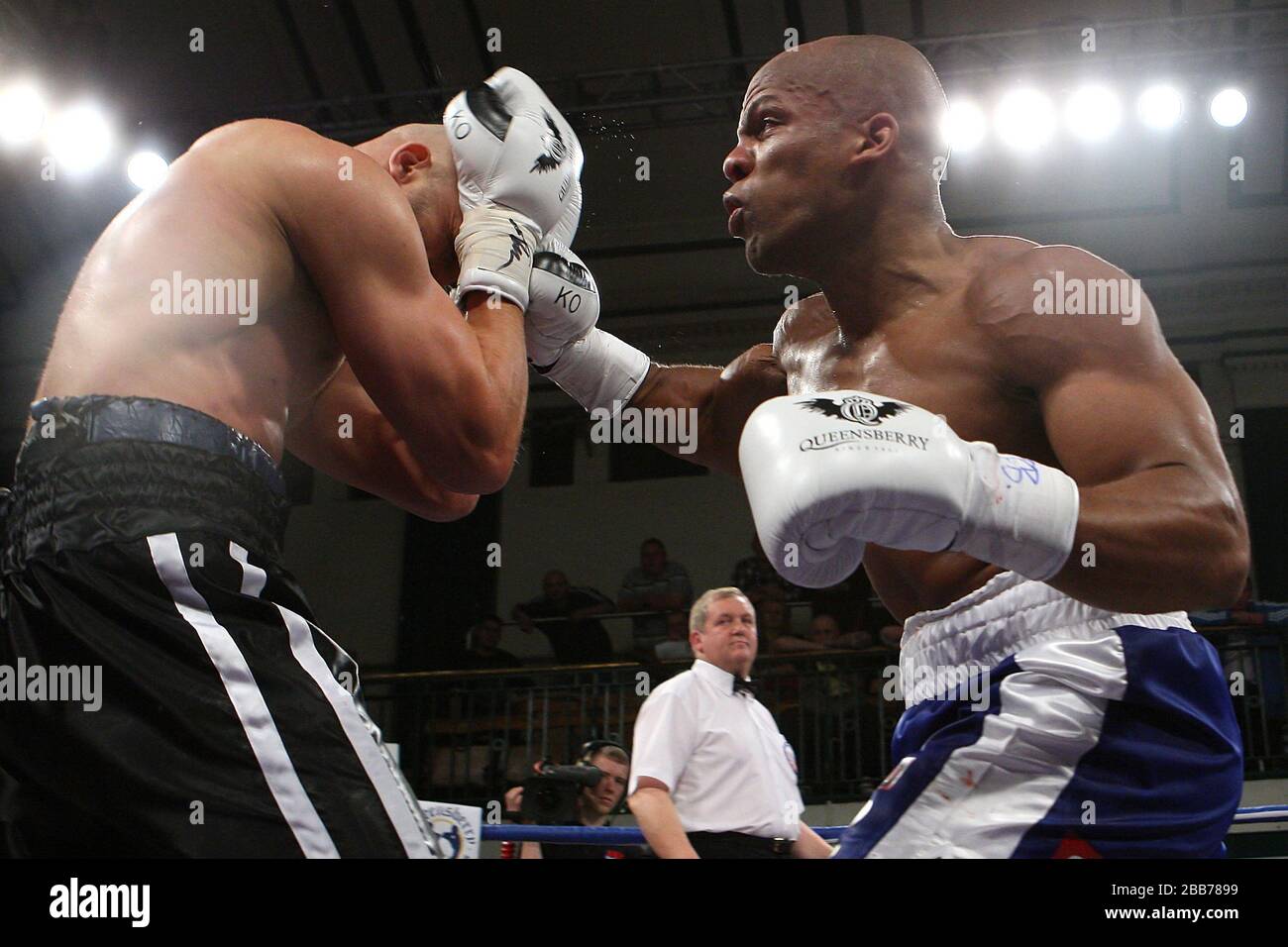 Boxing, rob norton hi-res stock photography and images - Alamy