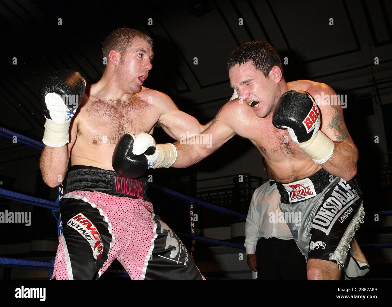 Scott Woolford (Ramsgate, pink/black shorts) loses to Tom Glover ...