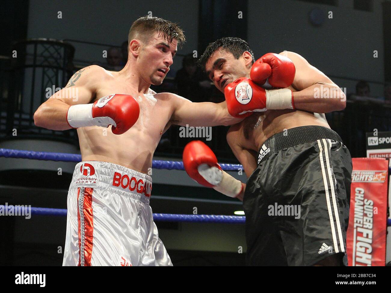 Bobby Ward (Nazeing, white shorts) defeats Sid Razak (Birmingham, black ...