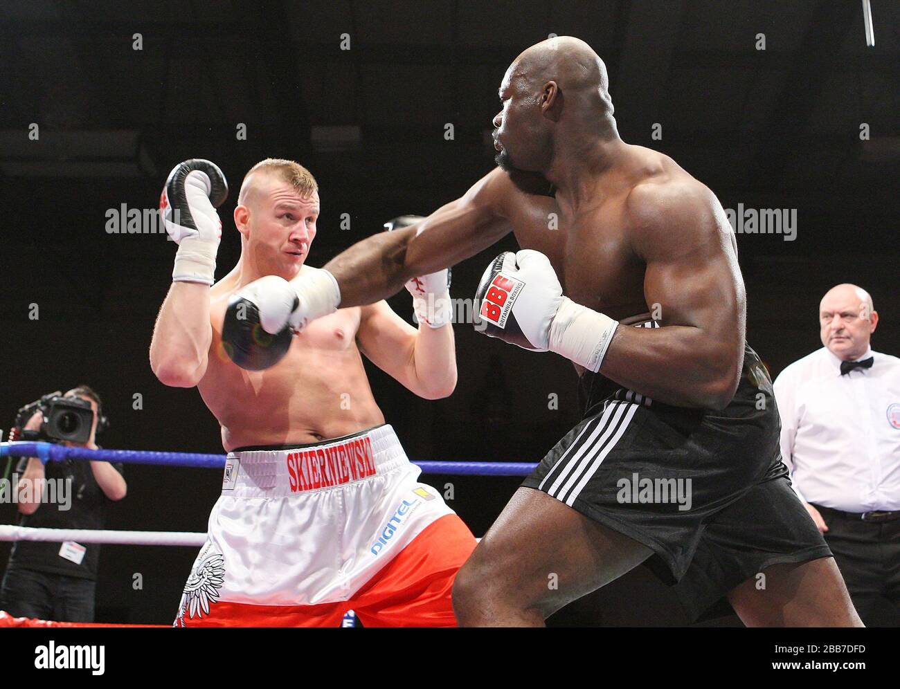 Hackney leisure centre hi-res stock photography and images - Alamy