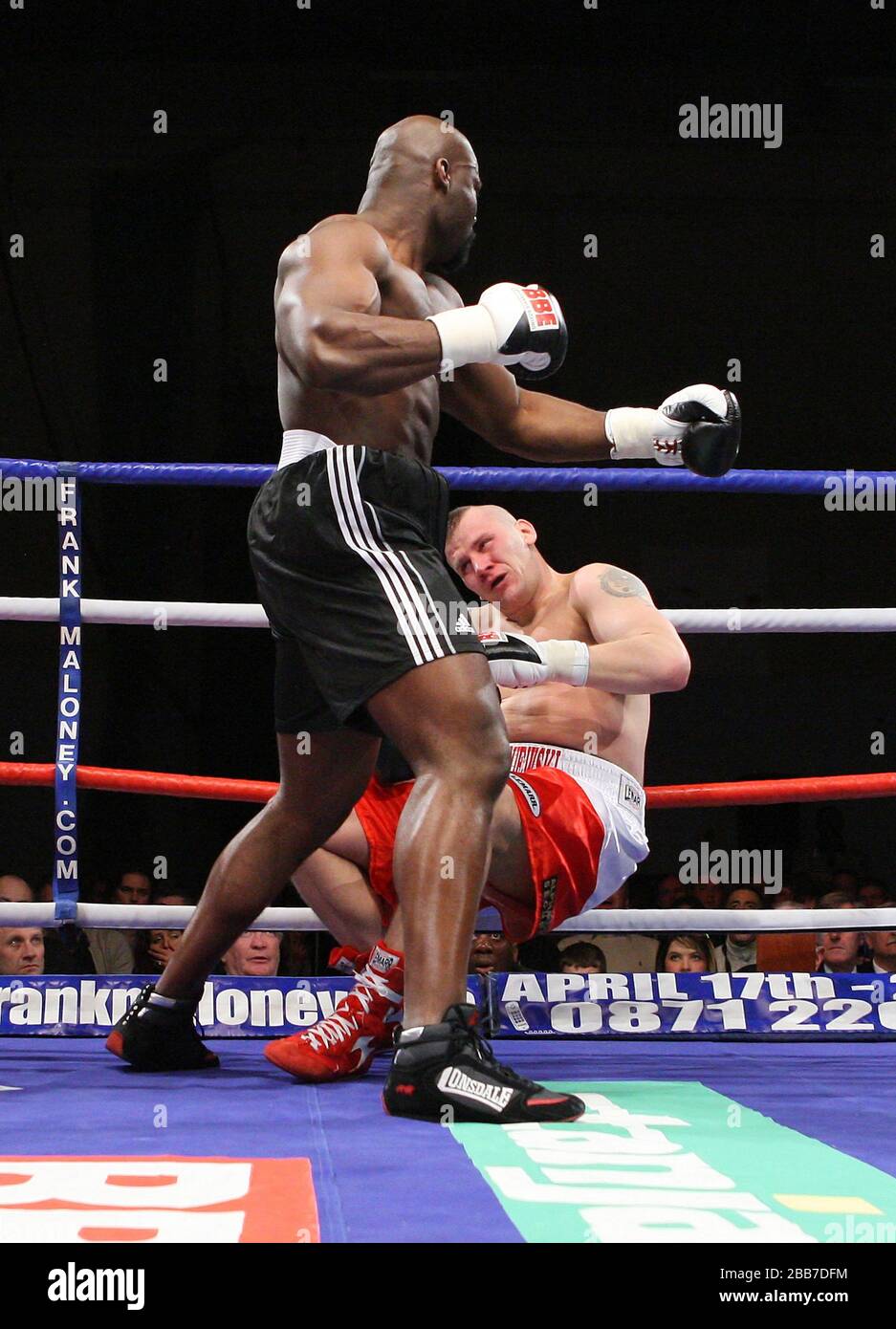 Hackney leisure centre hi-res stock photography and images - Alamy